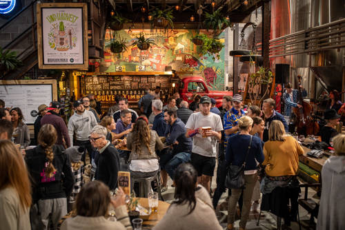 Truckbar Brookvale | 4 Pines Beer